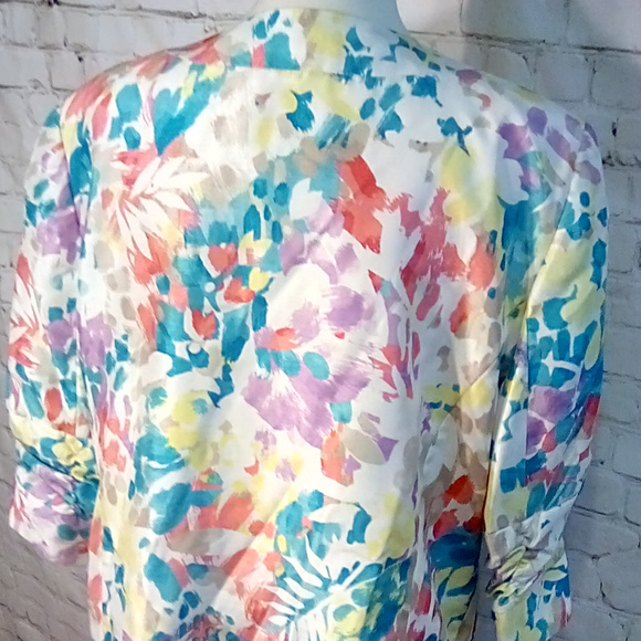 Tan Jay | Jackets & Coats | Beautiful Floral Print Tan Jay Jacket Size ...